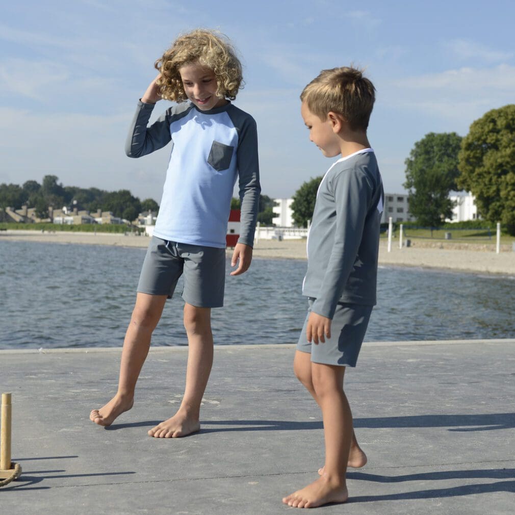 Alex Swim shorts - coal - Petit Crabe