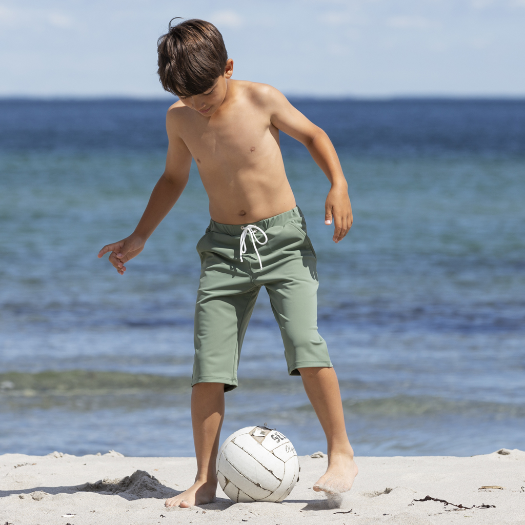 Mads Long swim shorts - army - Petit Crabe
