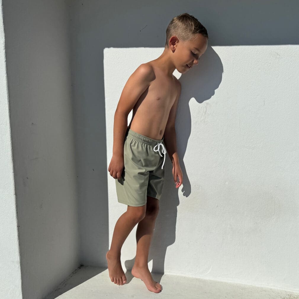 Alex Swim shorts - olive - Petit Crabe