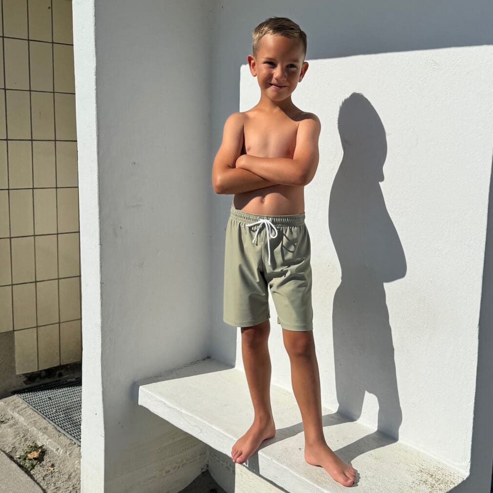 Alex Swim shorts - olive - Petit Crabe