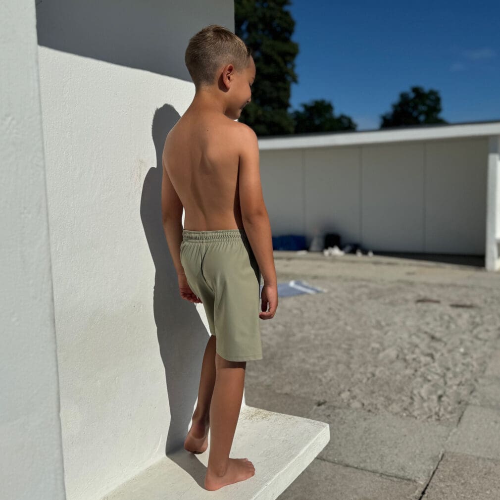 Alex Swim shorts - olive - Petit Crabe